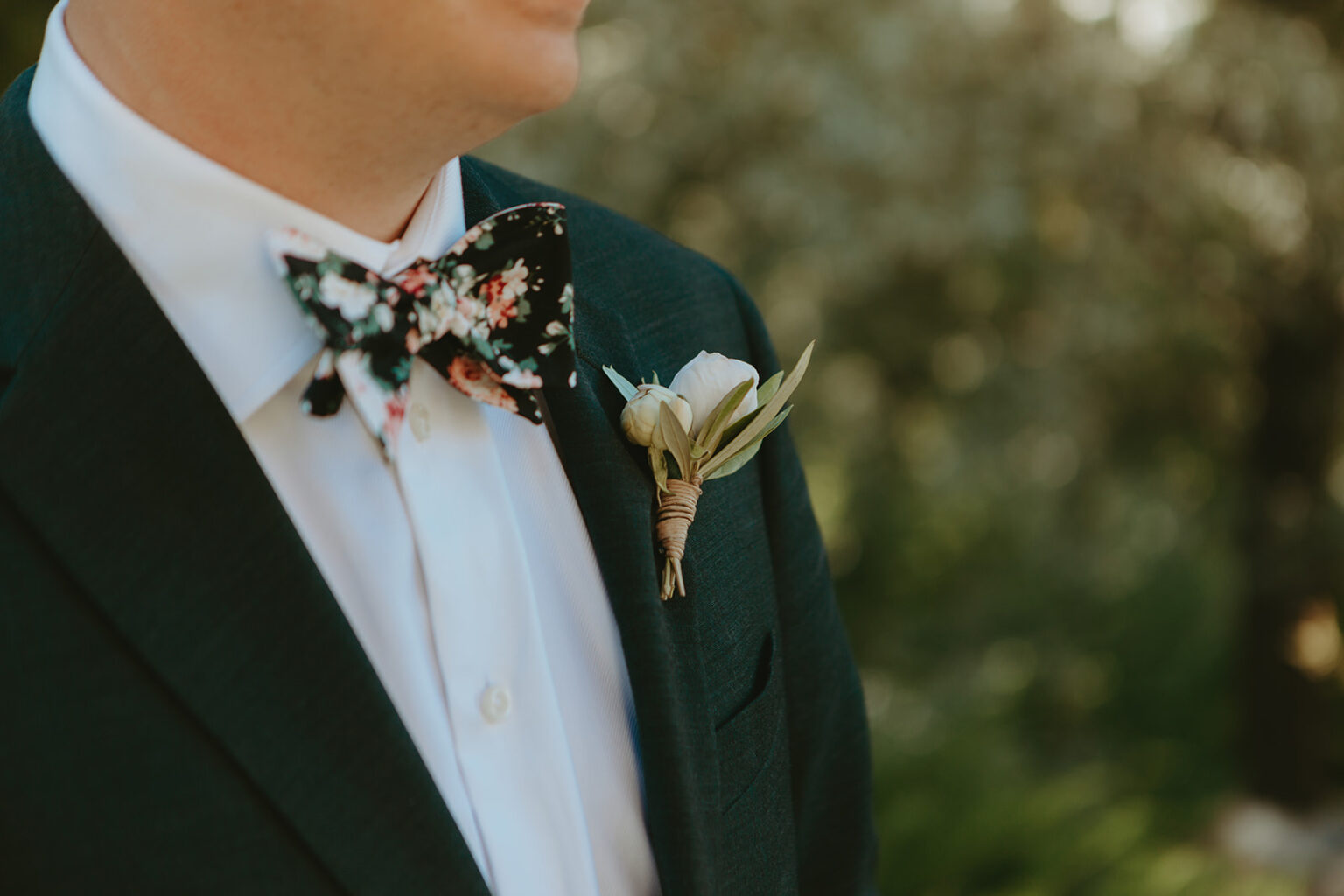 Intimate Blind Bay Destination Wedding - Confetti Magazine