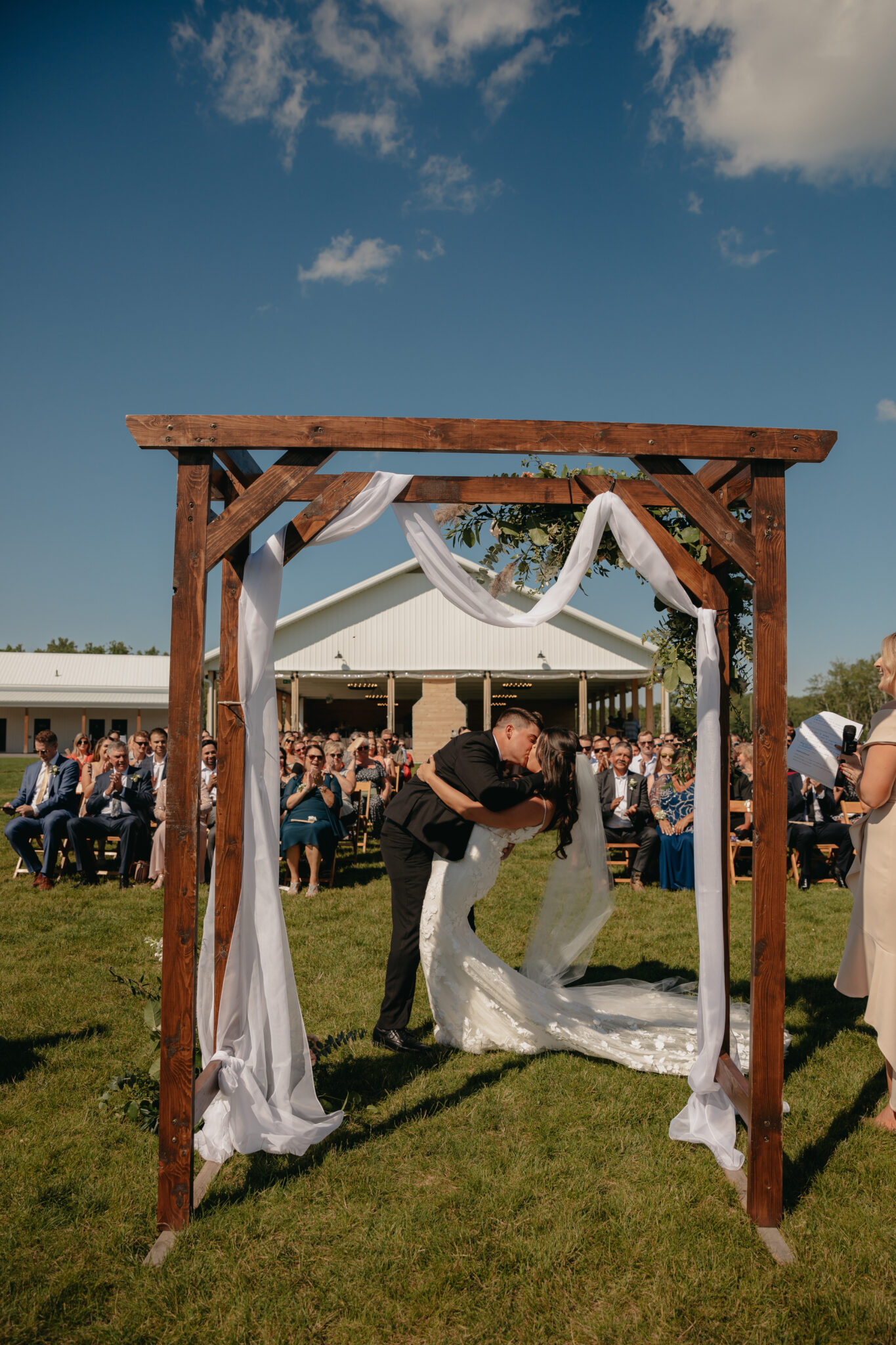 Romantic White Poplar Wedding - Confetti Magazine