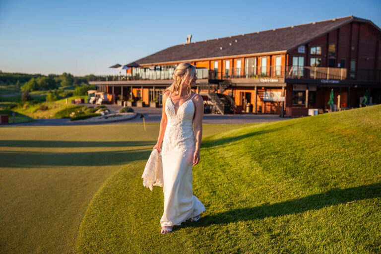 Golf Course Wedding - Confetti Magazine
