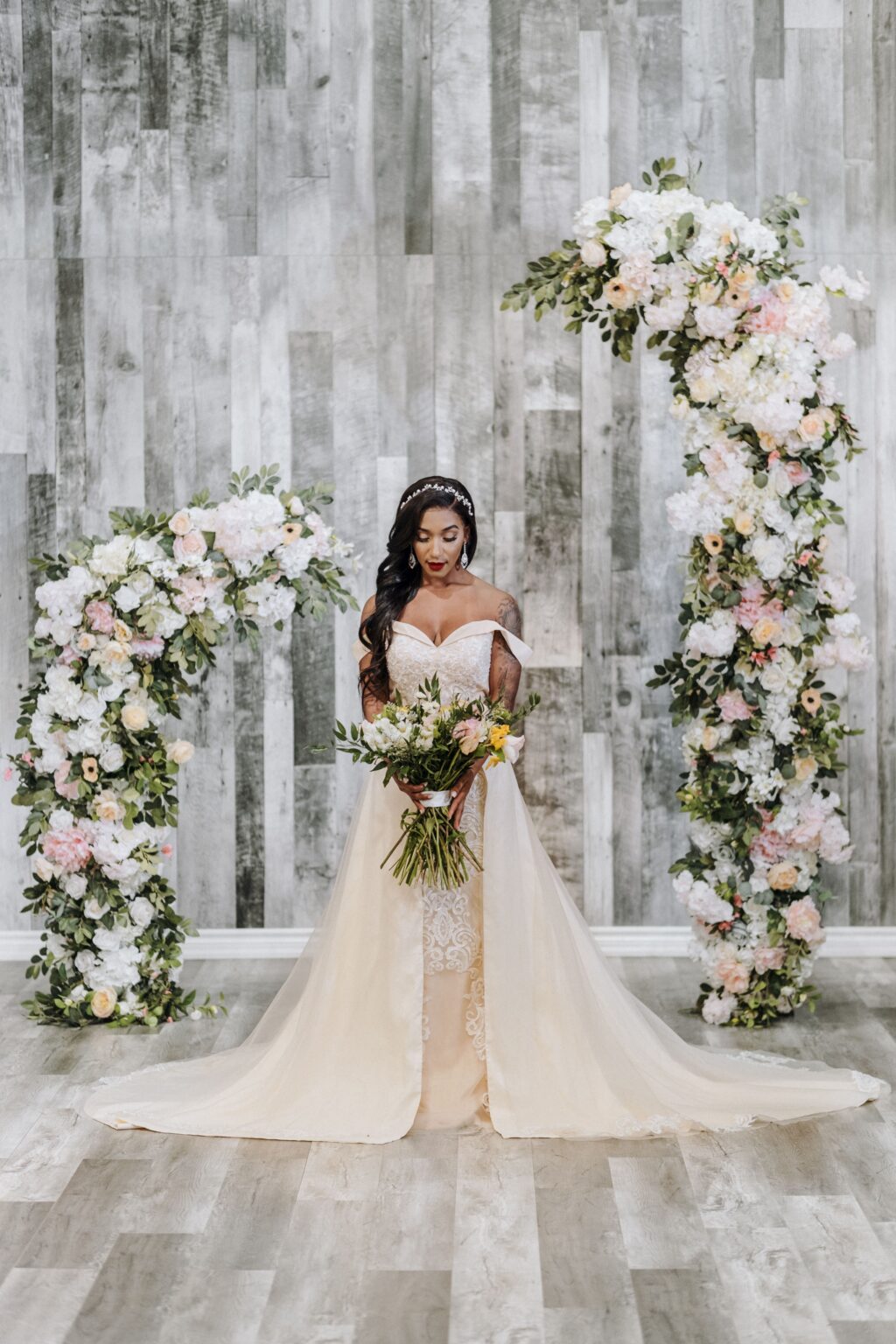 Spring Bloom Styled Shoot - Confetti Magazine