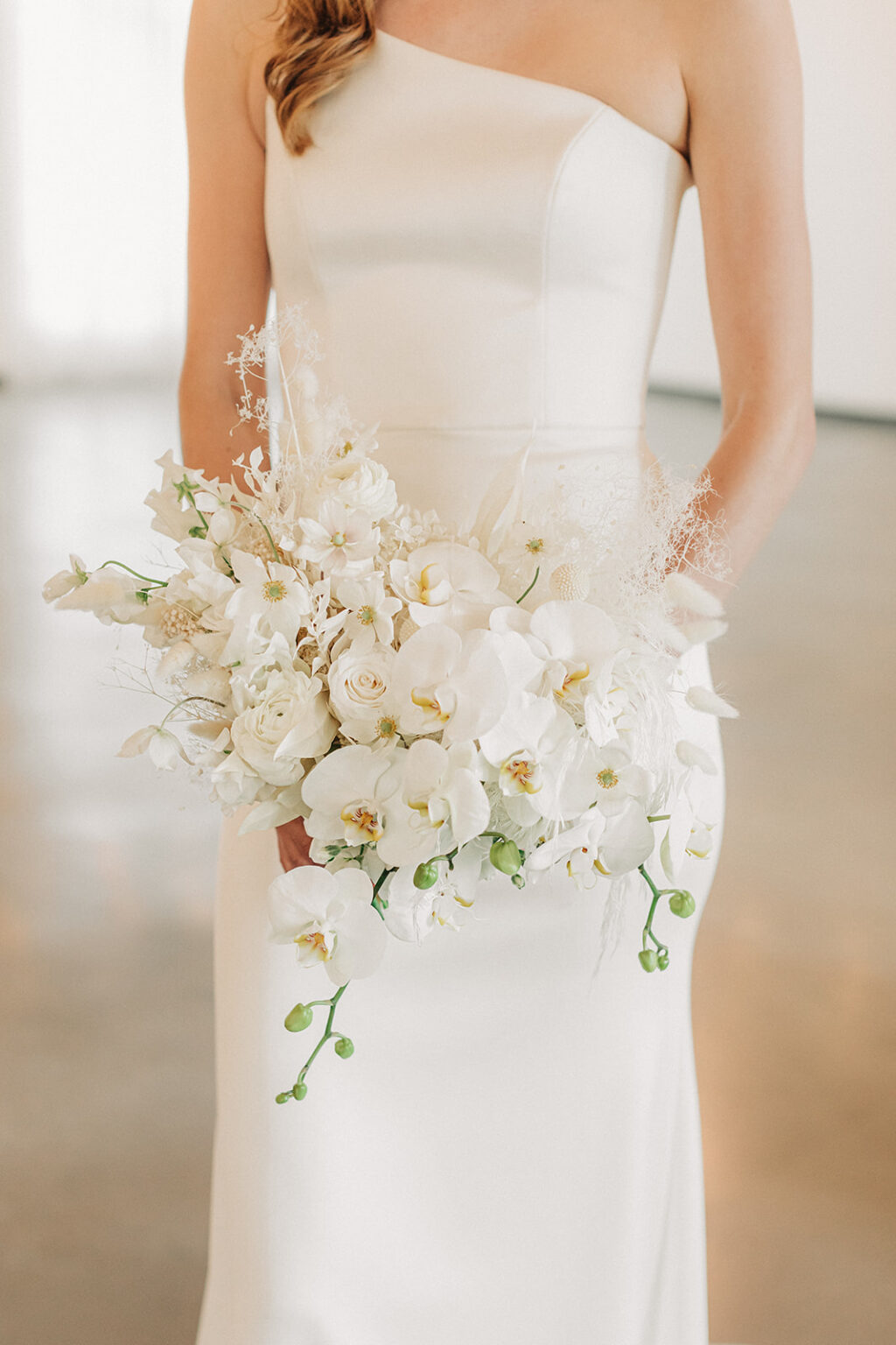 Ivory Bloom - Confetti Magazine