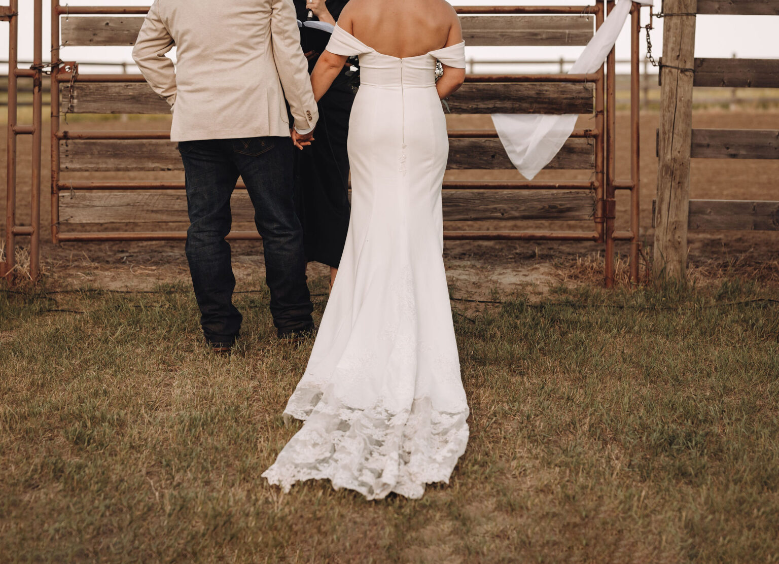 An Unforgettable Country Wedding - Confetti Magazine