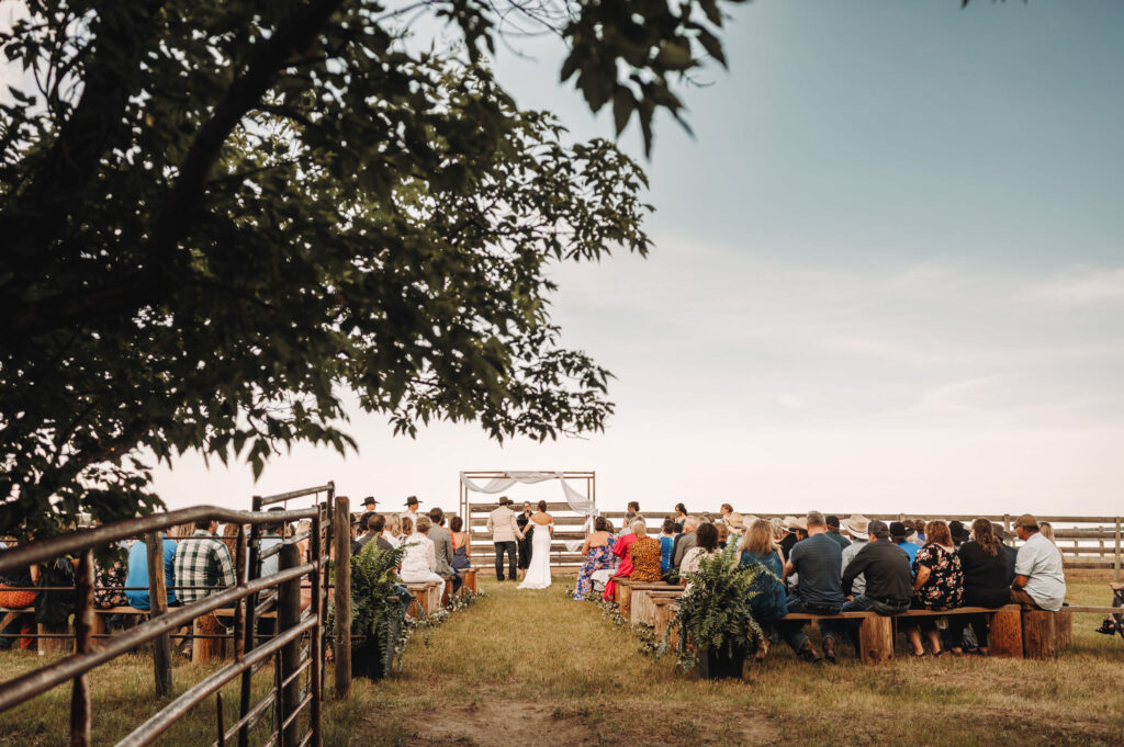 An Unforgettable Country Wedding - Confetti Magazine