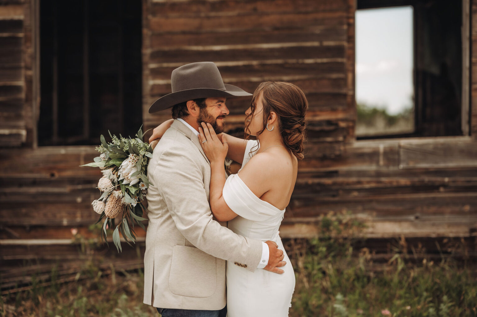 An Unforgettable Country Wedding - Confetti Magazine