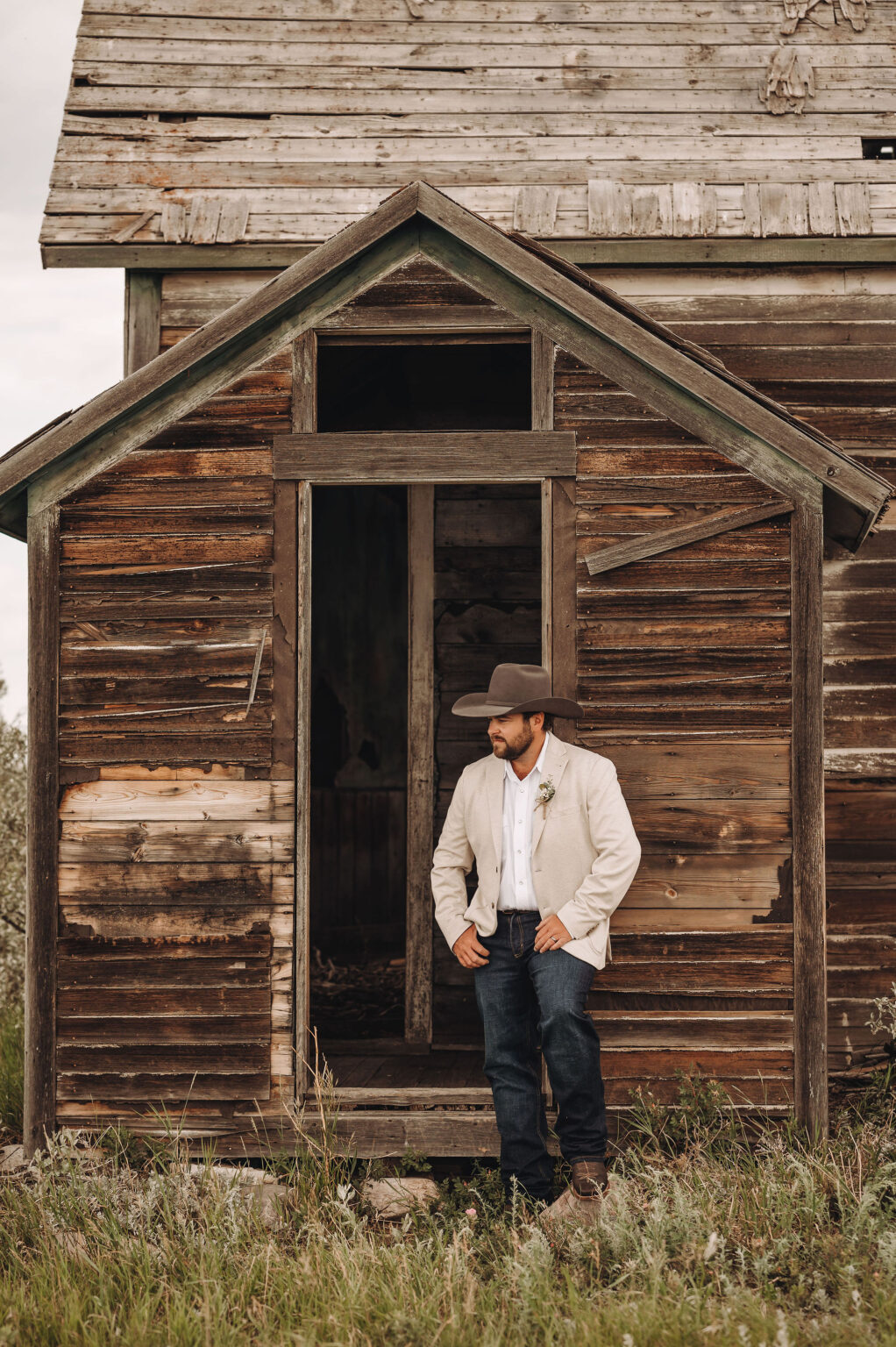 An Unforgettable Country Wedding - Confetti Magazine