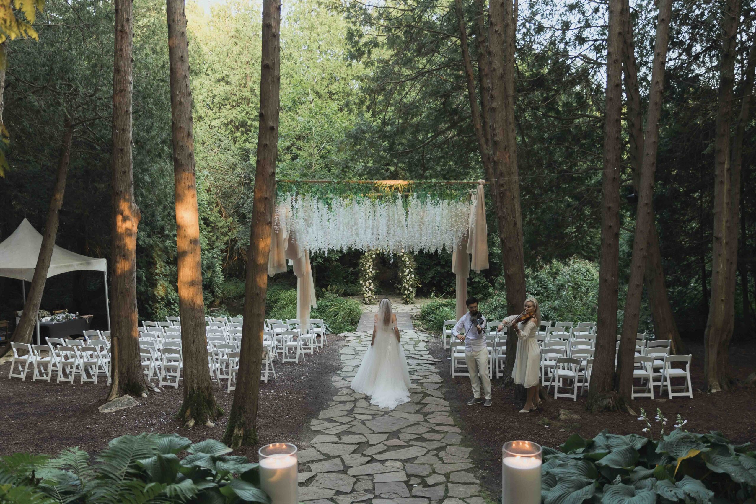 Twilight Woodland Wedding A Cinematic Wedding Inspired By Twilight